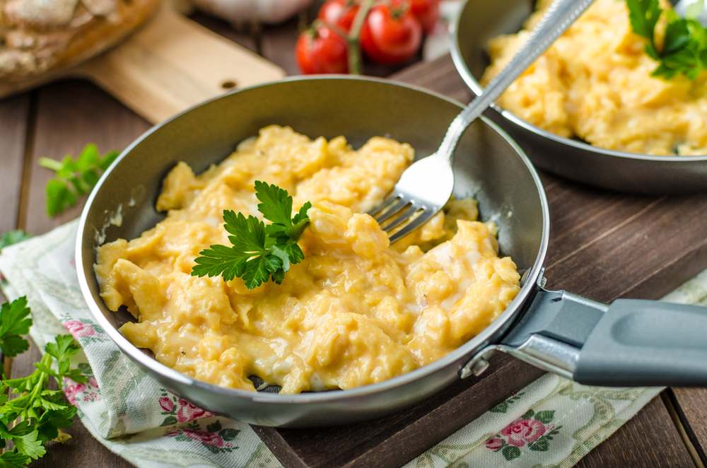 How To Make Scrambled Eggs Without Milk 2023 All My Recipe